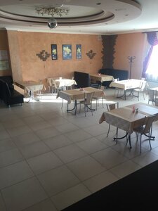 Фаворит (ulitsa Chistyakova No:1А), kafe  Dorogobuj'dan