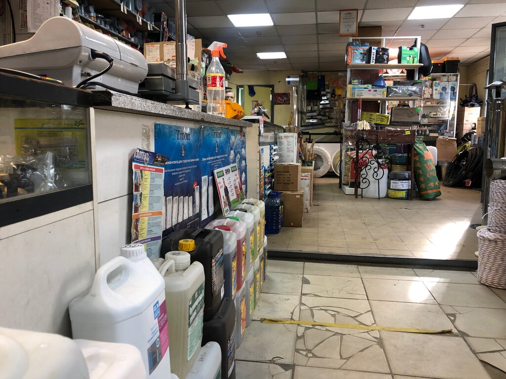 Yapı mağazası Винтик & Шпунтик, Petuşki, foto