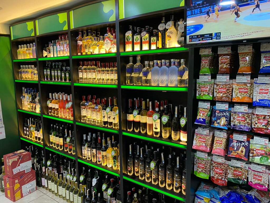 Alkollü içecekler Selen Tekel, İstanbul, foto