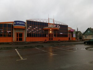 Nika (Kastryčnickaja vulica No:1), otel  Miory'den