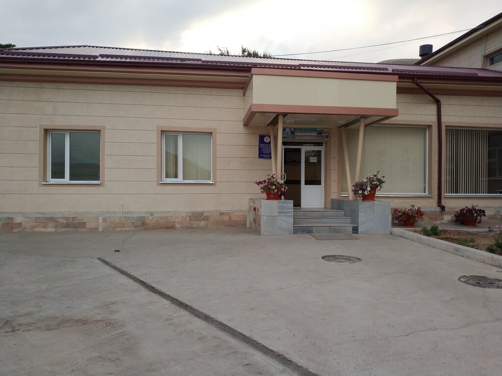 Poliklinikler Polyclinic № 3, Angren, foto