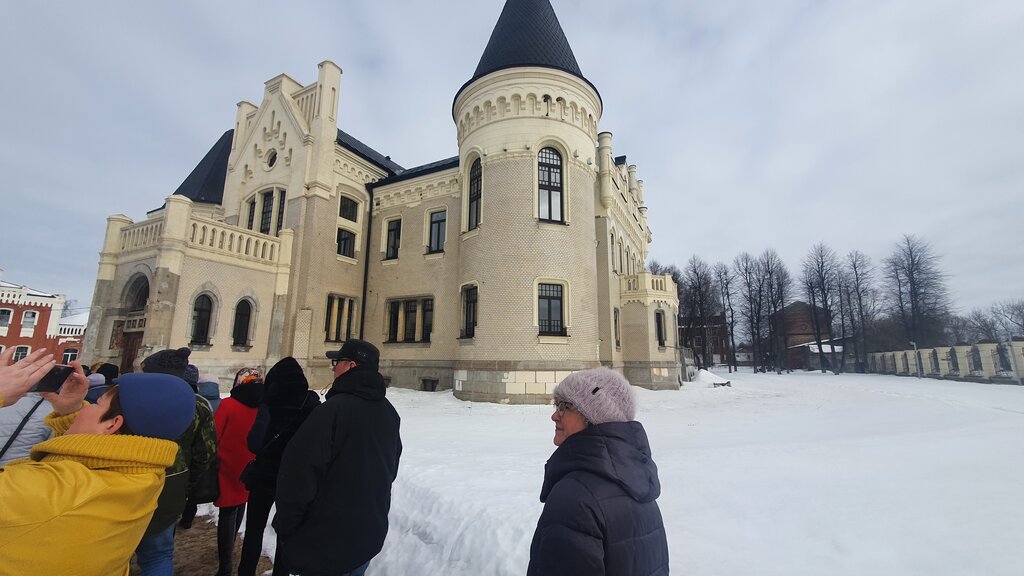 Kafe Zamok Ponizovkina, Yaroslavskaya oblastı, foto