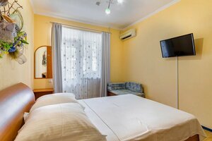 Park City (ulitsa Tsiolkovskogo No:51, Gelendzhik), otel  Gelencik'ten