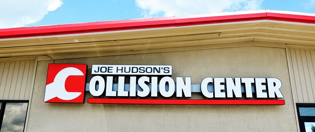 Oto kaporta Joe Hudson's Collision Center, Florida Eyaleti, foto