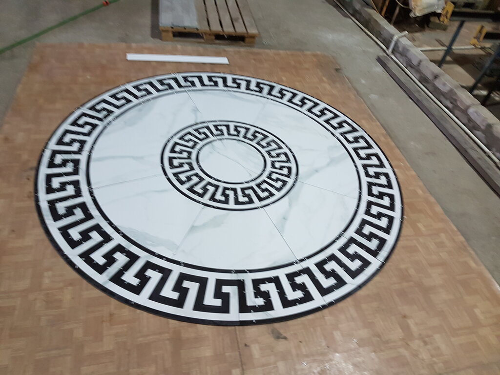 Su jeti ile kesme АВ керамика, İvanovo, foto
