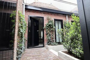 B&b 't Gasthuysje (Grote Breedstraat No:9), otel  Dongeradeel'den