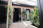 B&b 't Gasthuysje (Grote Breedstraat No:9), otel  Friesland'dan