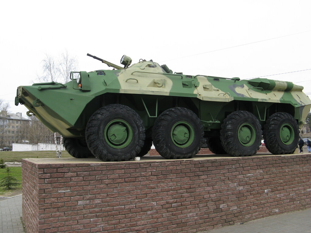 Teknoloji anıtı БТР-80, Arzamas, foto