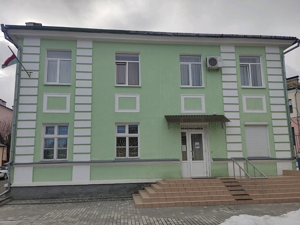 Belediyeler, devlet daireleri Wydział administracyjno-ekonomiczny Grodzieńskiego Uniwersytetu Państwowego im. Janki Kupały, Grodno, foto