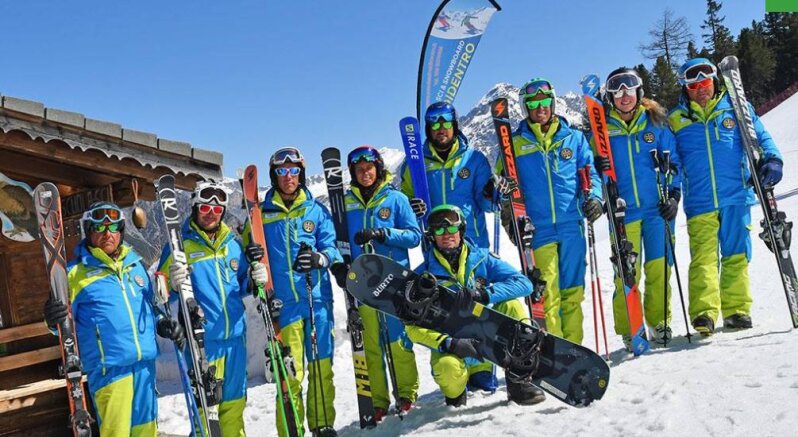 Spor ve eğlence merkezi Scuola Sci Valdidentro, Lombardiya, foto