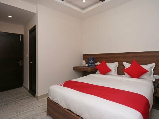 Otel Oyo Flagship 18533 Tulip Inn, Gorakhpur, foto