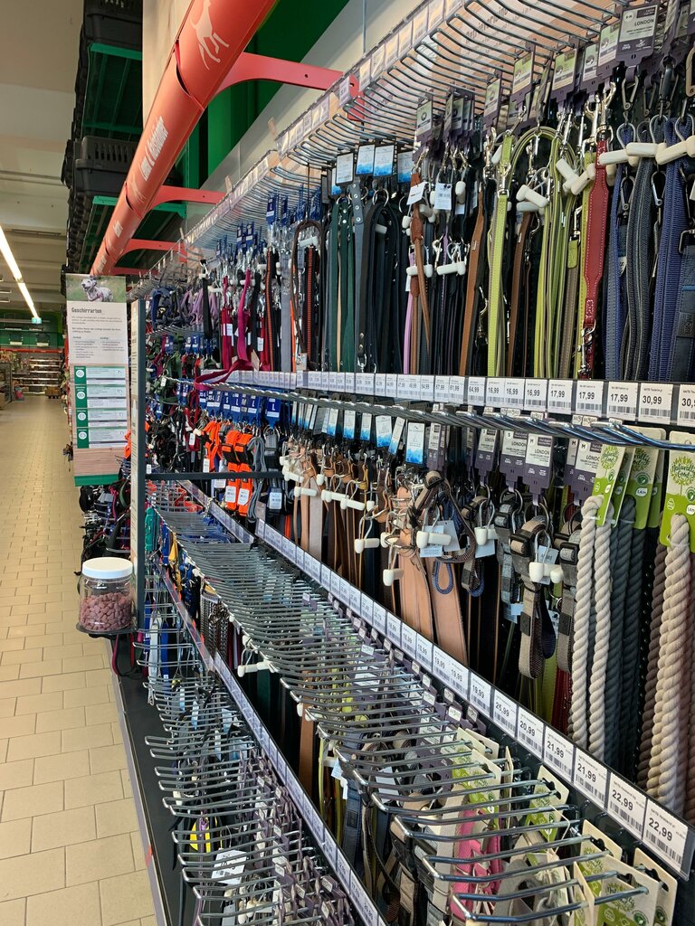 Petshop Fressnapf Wals, Salzburg, foto