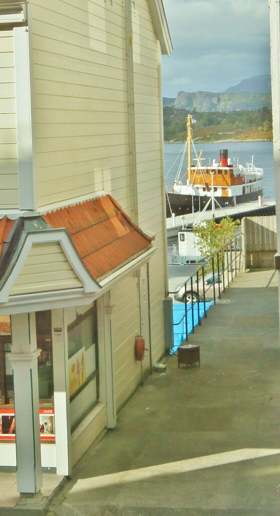 Eksper büroları Helgås Bygg & Taksering, Florø, foto