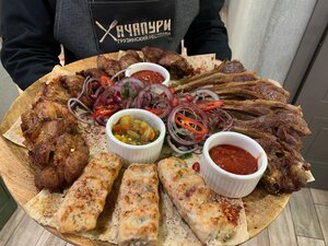 Hachapurı restoran (ulitsa Khabarova No:2), restoran  Moskovski'den
