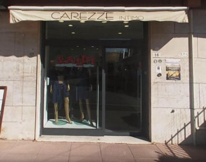 Giyim mağazası Carezze Intimo E Neonato S. N. C., Lazio, foto