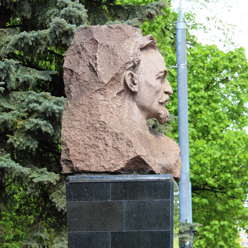Anıt, heykel Monument to F. Dzerzhinsky, Moskova, foto