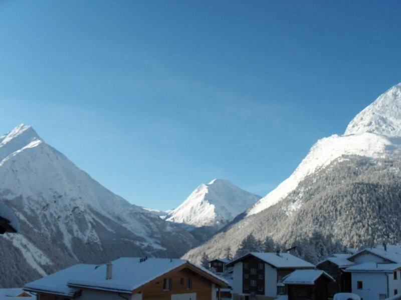 Otel Chalet Haus Perla, Valais, foto