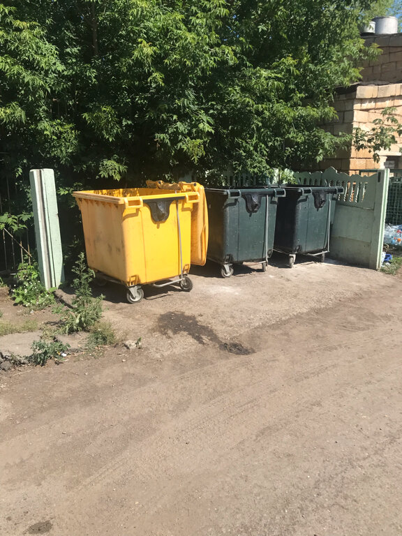 Çöp alanları Trash and garbage disposal area, Almetyevsk (Elmet), foto