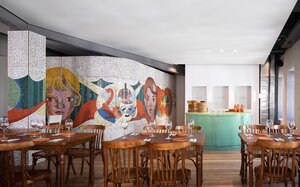 Хачапури и вино (Trubnaya Street No:20), kafe  Moskova'dan