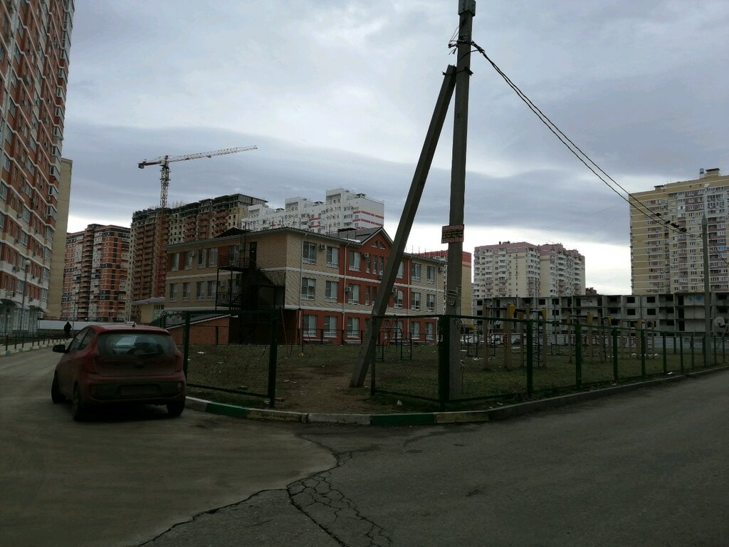 Spor alanı Спортивная площадка, Krasnodar, foto