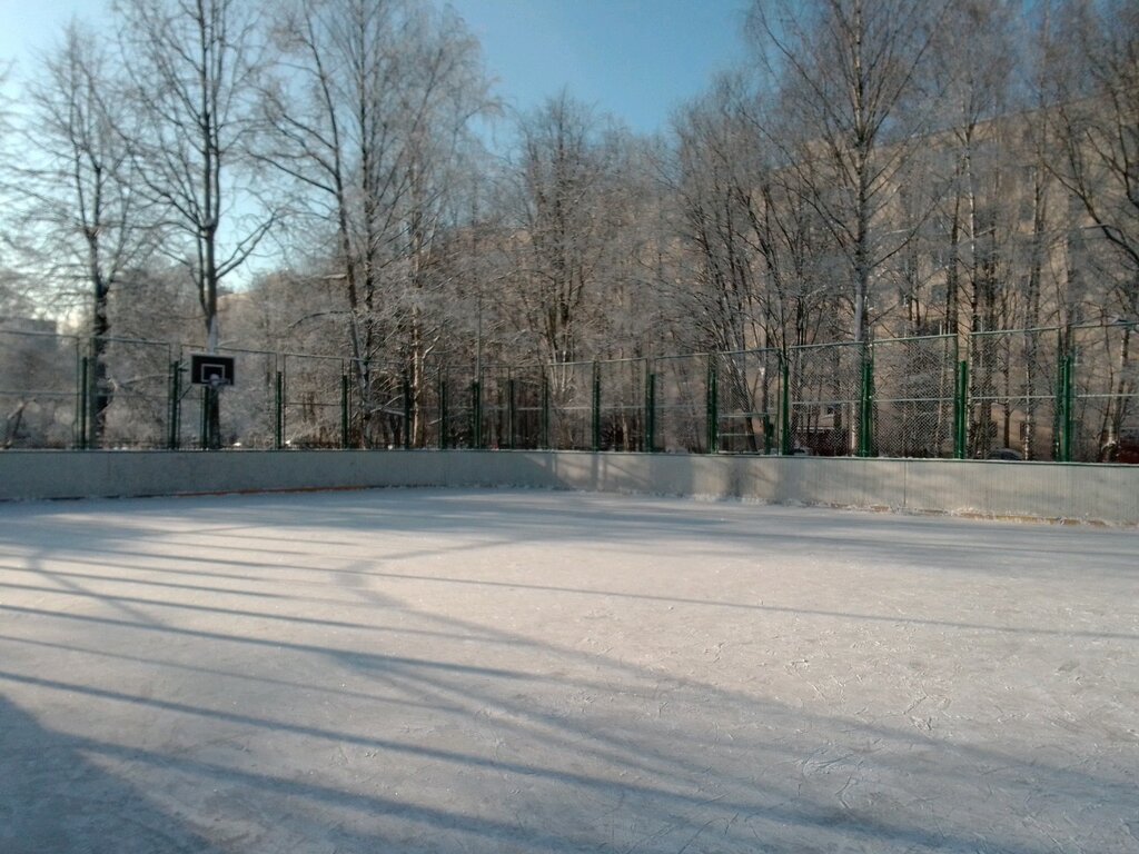 Buz pateni pistleri Ice rink, Saint‑Petersburg, foto