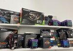 Summit Tech (Via Appia Nuova No:505), telekomünikasyon ekipmanları  Roma'dan