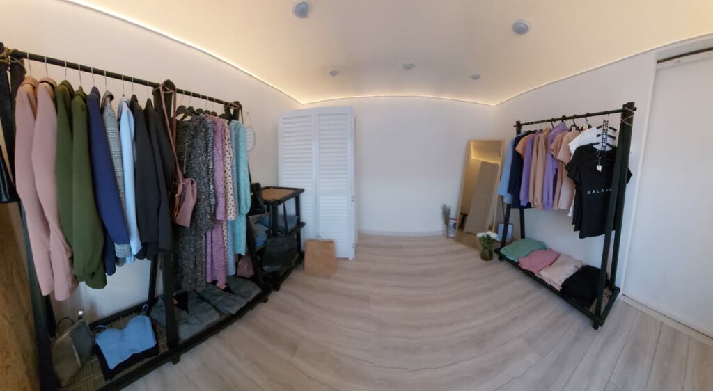 Showroom Sheri, Millerovo, foto