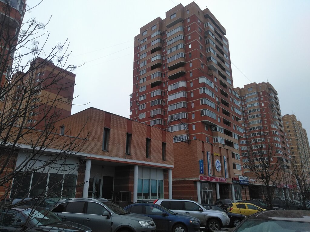 Kapılar Torex, Zvenigorod, foto