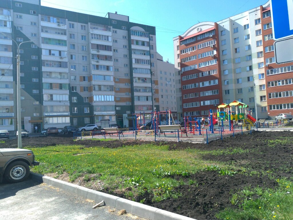 Spor alanı Спортивная площадка, Ufa, foto