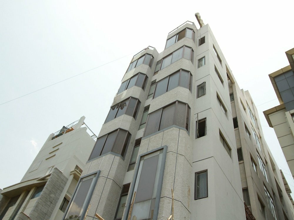 Otel Townhouse Oak Vinayak In, Koyamutthur, foto