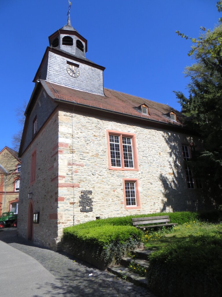 Dini dernekler Evangelische Kirche Sonnenberg - Evangelische Thalkirchengemeinde Wiesbaden-Sonnenberg, Wiesbaden, foto