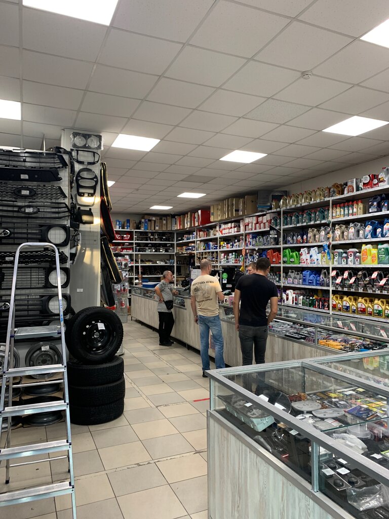 Otomobil yedek parçaları Горностай, Krasnodar, foto