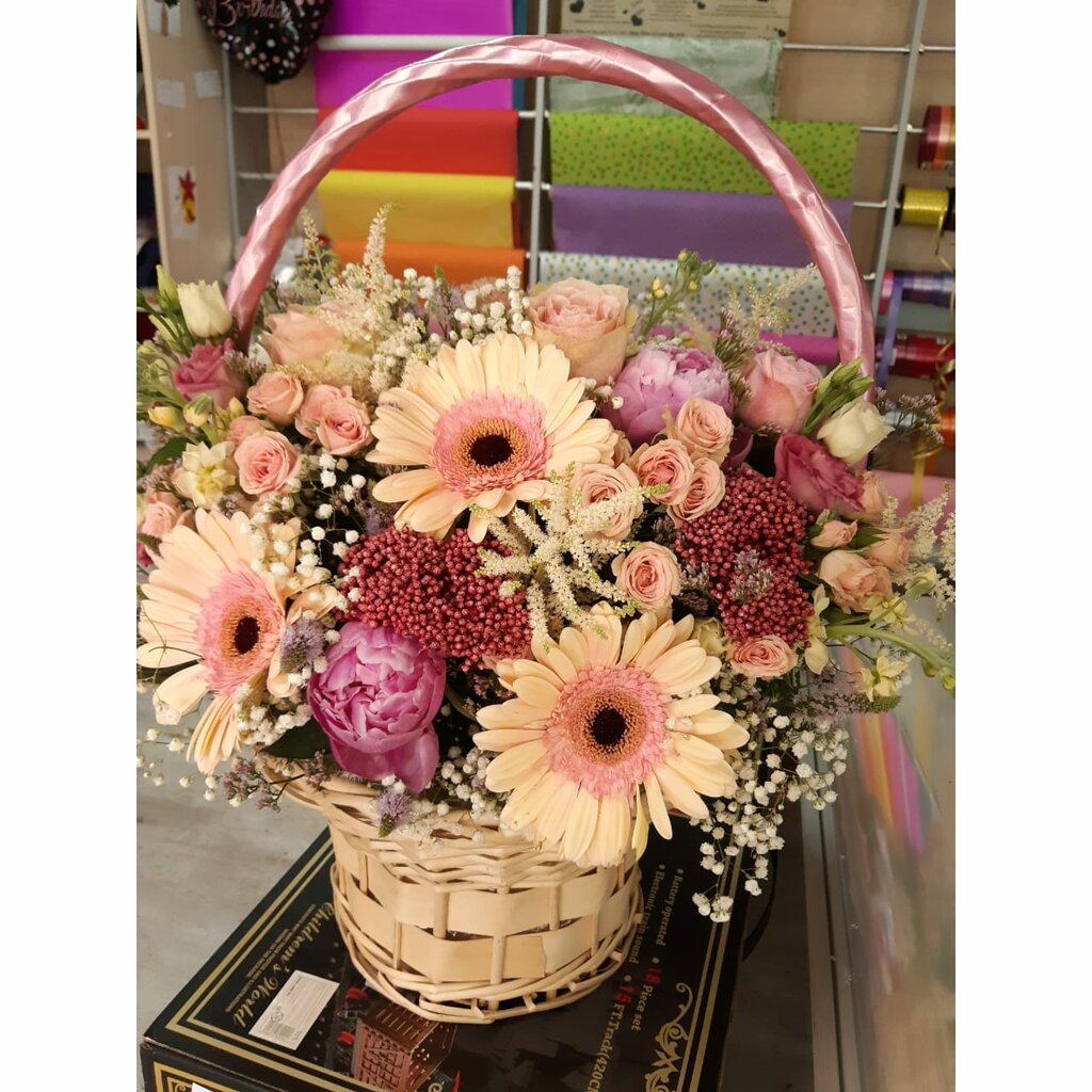 Çiçekçiler Цветы и подарки, Lobnia, foto