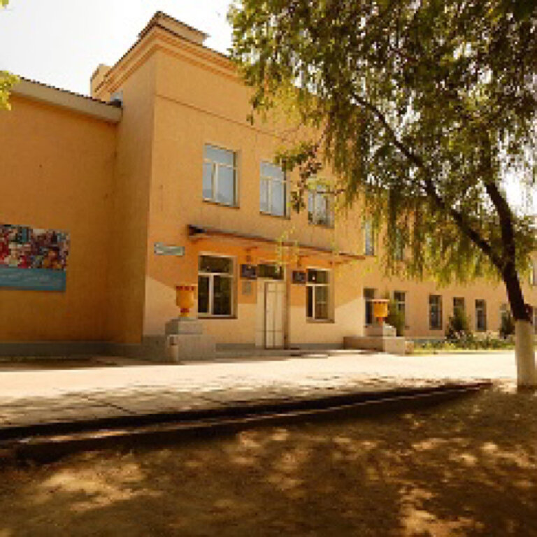 Ortaokul Secondary School No. 8 Named After V. M. Komarov, Arıs, foto