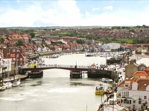 Nutshell (Great Britain), otel