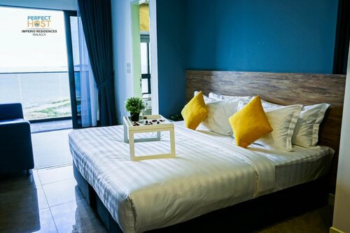 ГОСТИНИЦА IMPERIO RESIDENCE SEAFRONT BY PERFECT HOST, Малайзия от 1911 ...