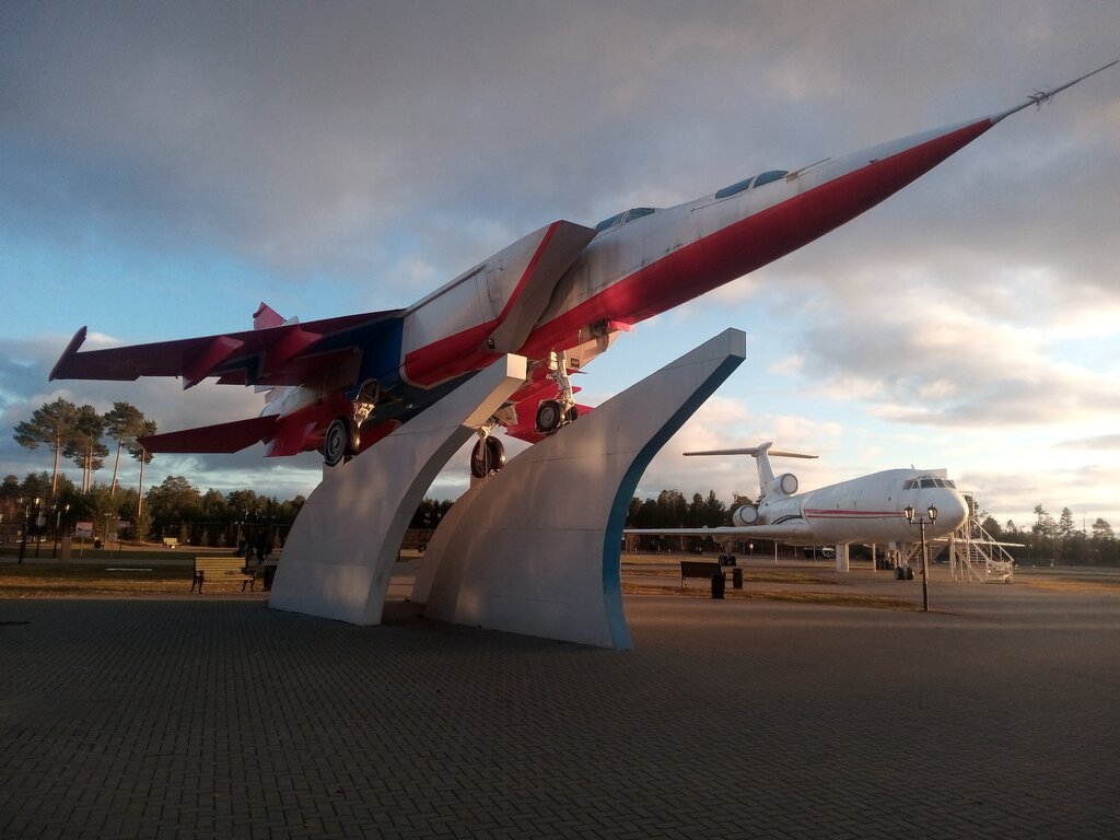 Teknoloji anıtı Самолëт Ту-154, Kogalym, foto