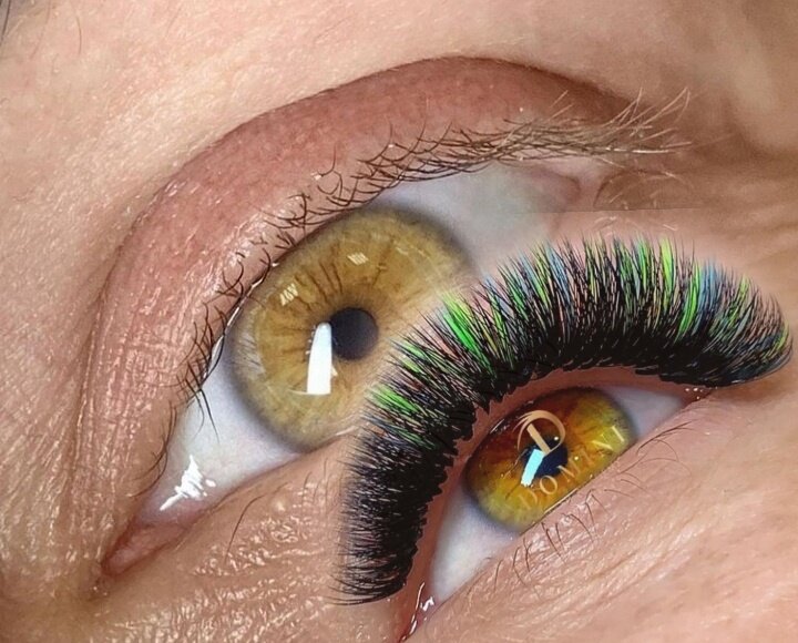 Kaş ve kirpik salonu Lashes-Love, Tomsk, foto