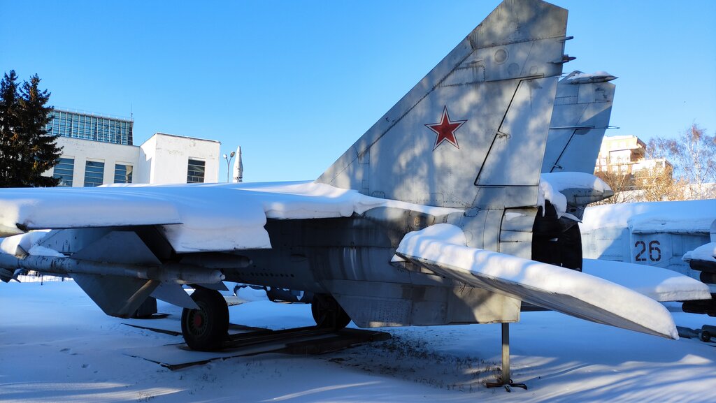 Teknoloji anıtı Штурмовик Су-25, Moskova, foto