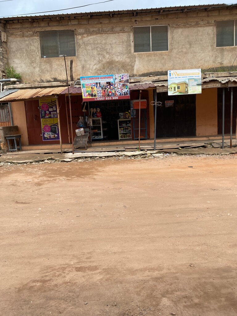 Toptan satış mağazaları D. E. T Eunisco Ventures, Akra, foto