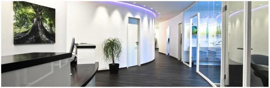 Özel ağız ve diş sağlığı klinikleri ve muayenehaneleri Dr. med. dent. Uwe Blunck, Hanover, foto