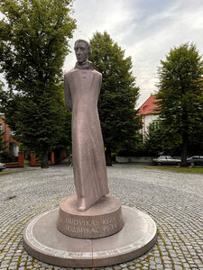 Л. Реза (Kaliningrad, Kashtanovaya Alleya Street), anıt, heykel  Kaliningrad'dan