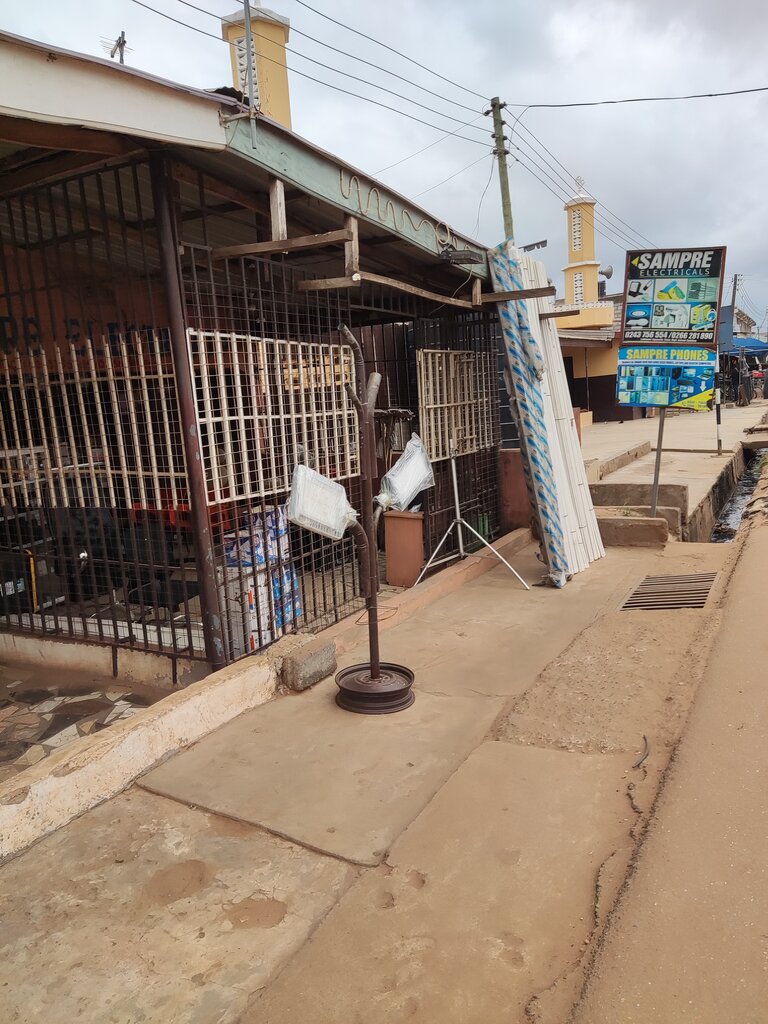 Elektrik ve elektrikli ürün mağazası Sampre Electricals, Dünya, foto