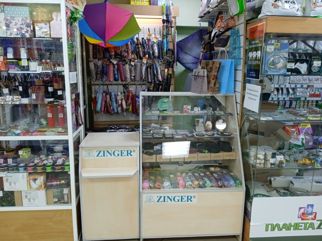 Tuhafiyeler Zinger, Tomsk, foto