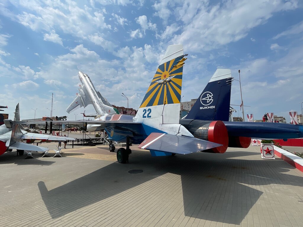 Teknoloji anıtı Самолёт Су-27П, Kamensk‑Şahtinski, foto