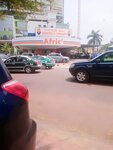 Station Afric'Chambre de commence (Brazzaville, Commune de Poto-Poto, Bandas Rue), benzin istasyonu  Brazzaville'den