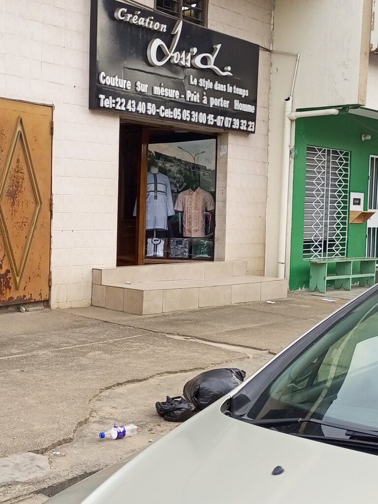 Moda evleri Création Loss'a, Abican, foto