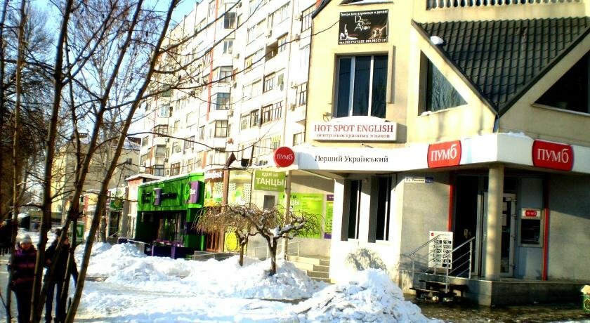 Kısa süreli konaklama Мини Студия проспект Центральный 124а, Wi-fi, 1 диван 3 этаж 9 этажного дома, Nikolaev, foto