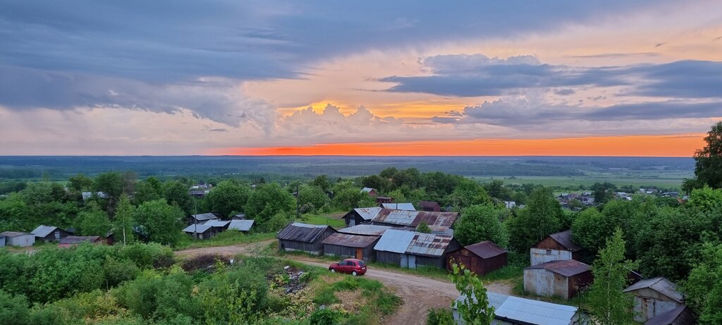 Dağ zirvesi Афонинская гора, Vologodskaya oblastı, foto