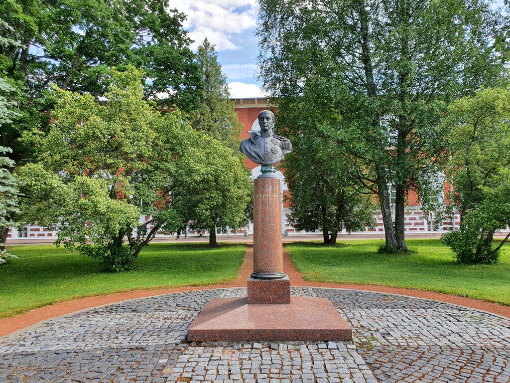 Anıt, heykel Егор Францевич Канкрин 1774-1845, Saint‑Petersburg ve Leningradskaya oblastı, foto